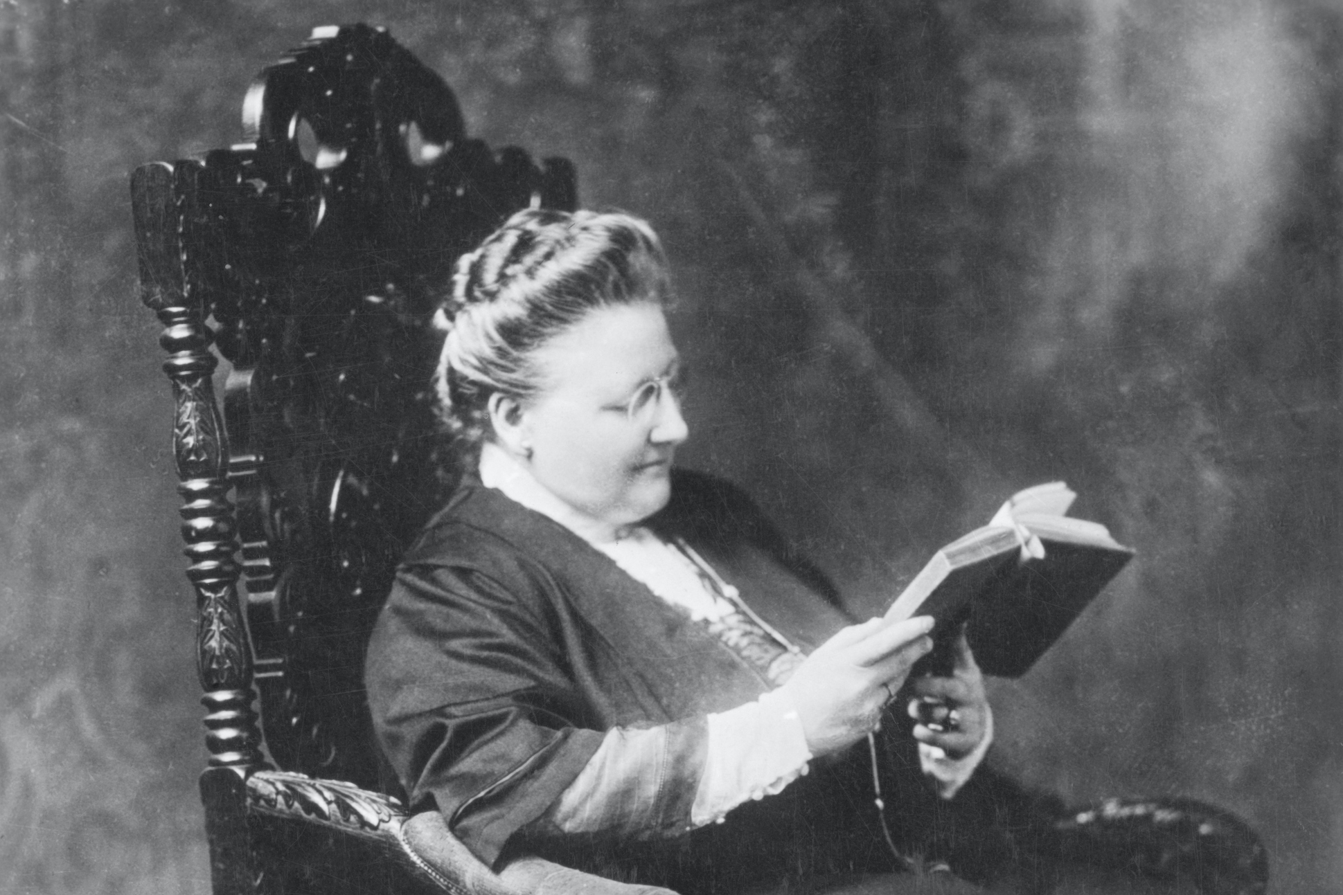 Amy Lowell: “The Garden by Moonlight” by D. A.… | Poetry Foundation