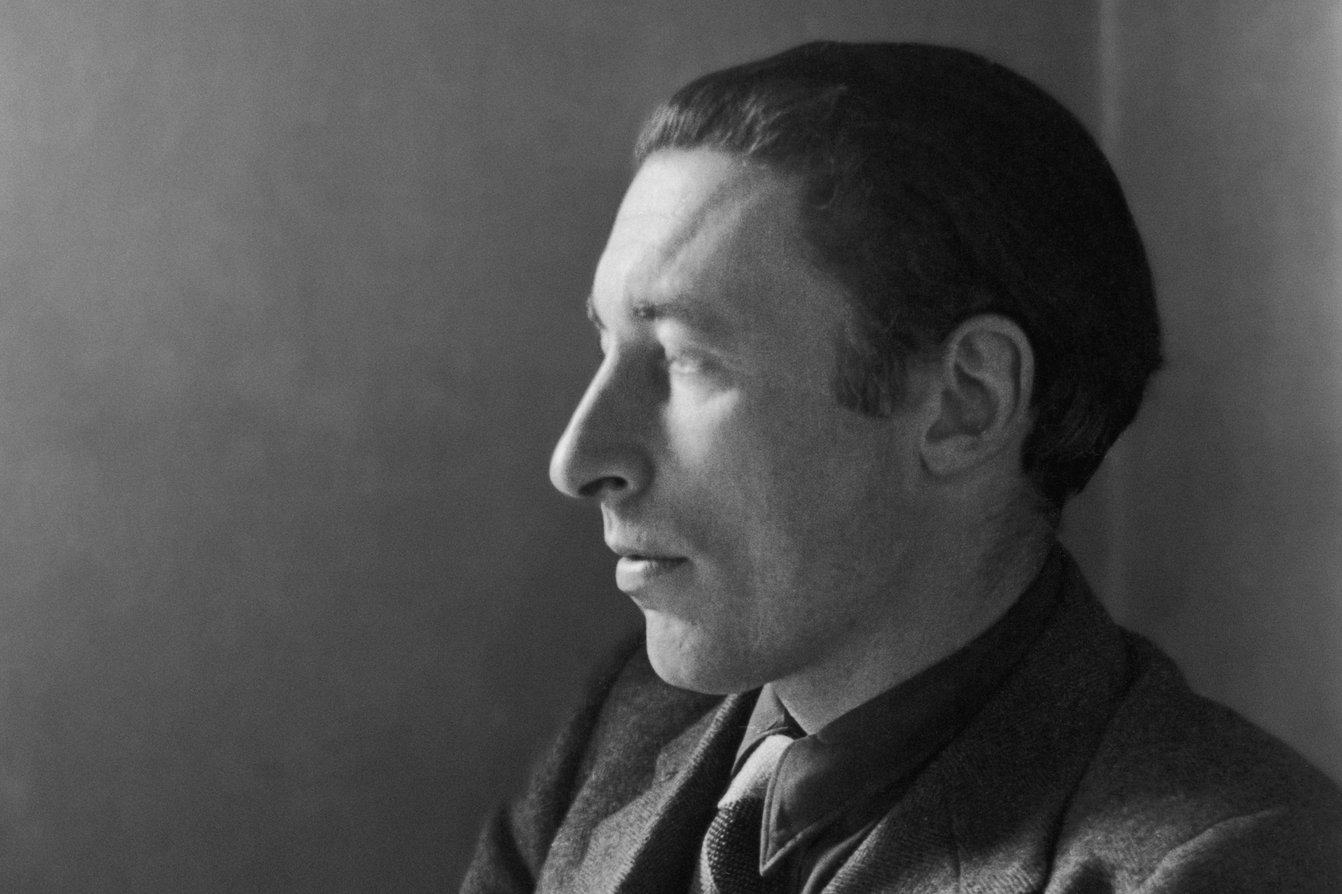 Snow by Louis MacNeice | Poetry Foundation